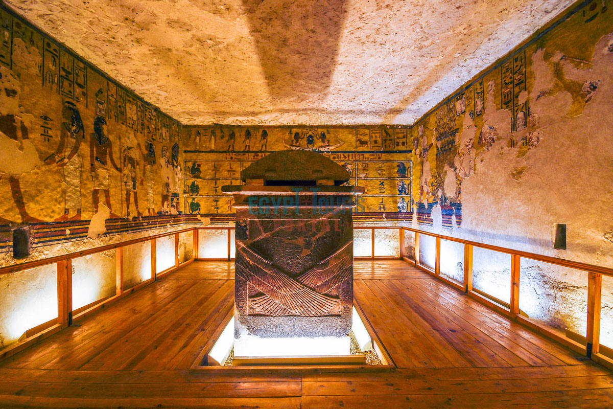 Best Places to See During Your Nile River Cruise - Egypt Tours Portal (UK)